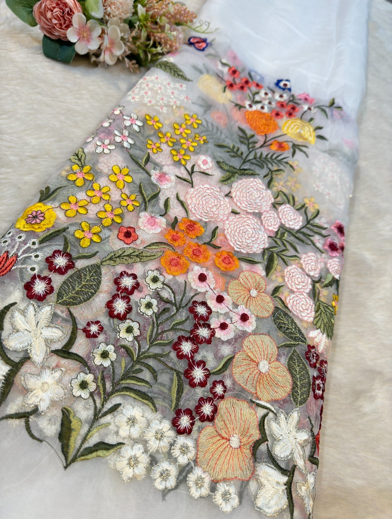 Kiara Organza Thread and Zari Embroidery With Daaman Design – Fabric ...